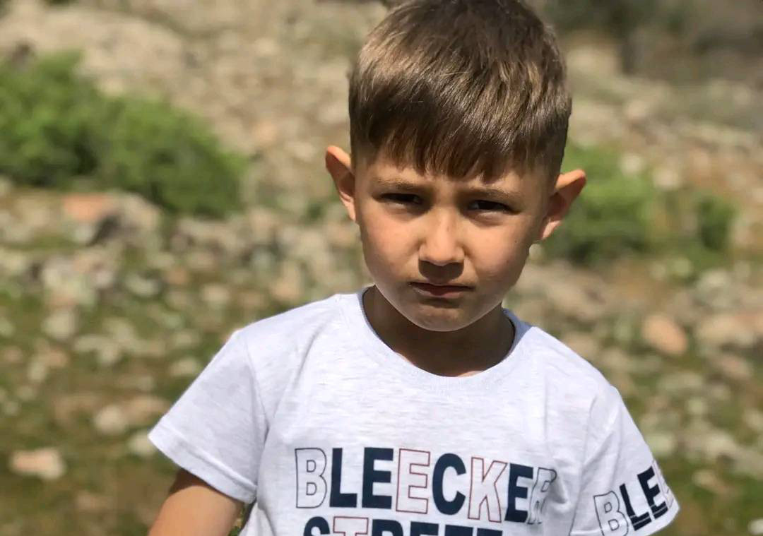 7 YAŞINDAKİ YİĞİT EFE’NİN ÖLÜMÜ UŞAK’I YASA BOĞDU - Uşak Haber Gazetesi